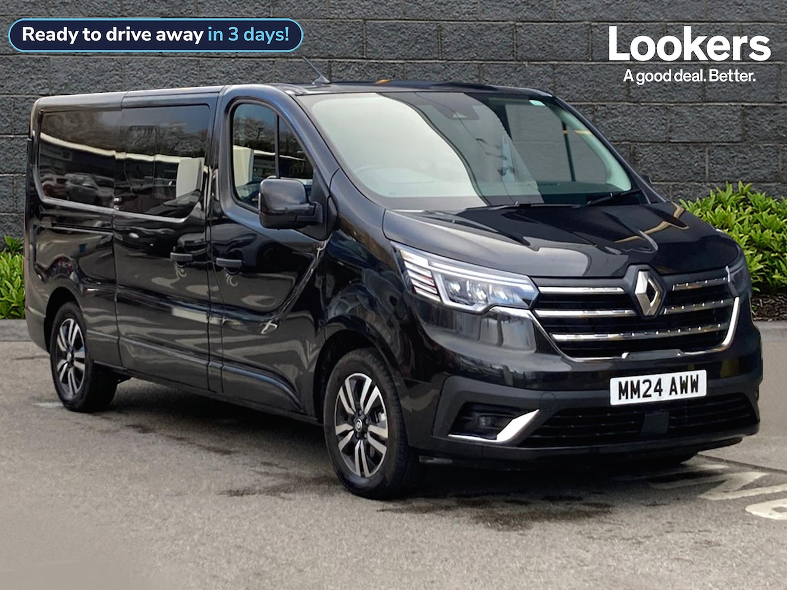 Nearly New RENAULT TRAFIC Ll30 Blue Dci 150 Extra Sport Crew Van 2023 ...