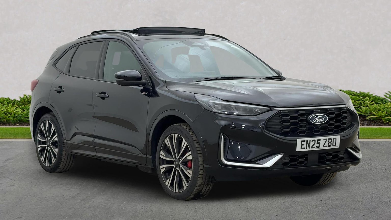 Nearly New FORD KUGA 2.5 Duratec 14.4Kwh St-Line X Suv 5Dr Petrol Plug ...