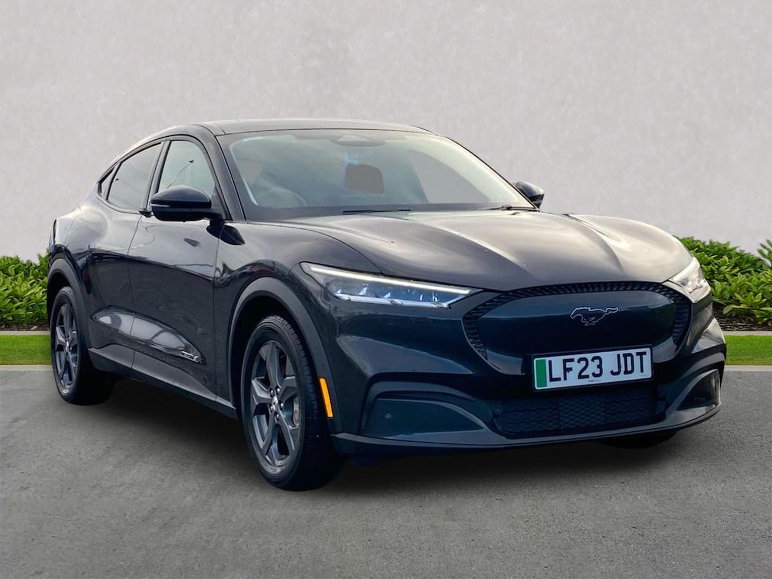 Used FORD MUSTANG MACH-E 216Kw Extended Range 91Kwh Rwd 5Dr Auto 2022 ...