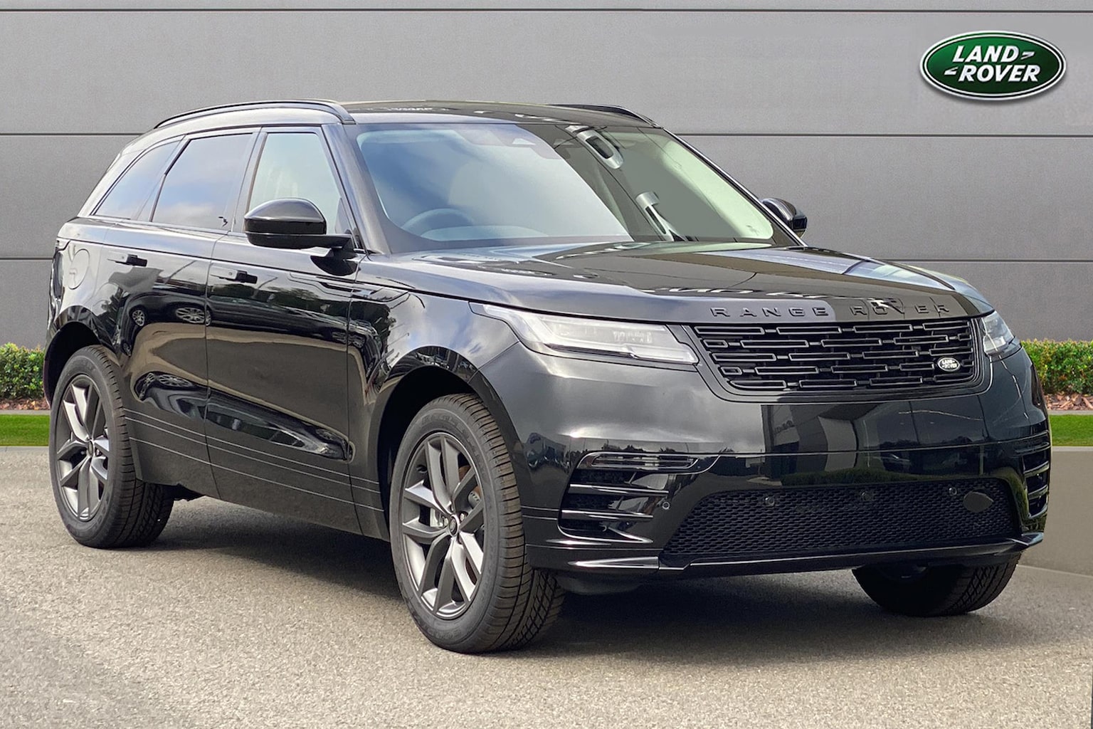 New In Stock LAND ROVER RANGE ROVER VELAR 2.0 D200 Mhev Dynamic Se 5Dr ...