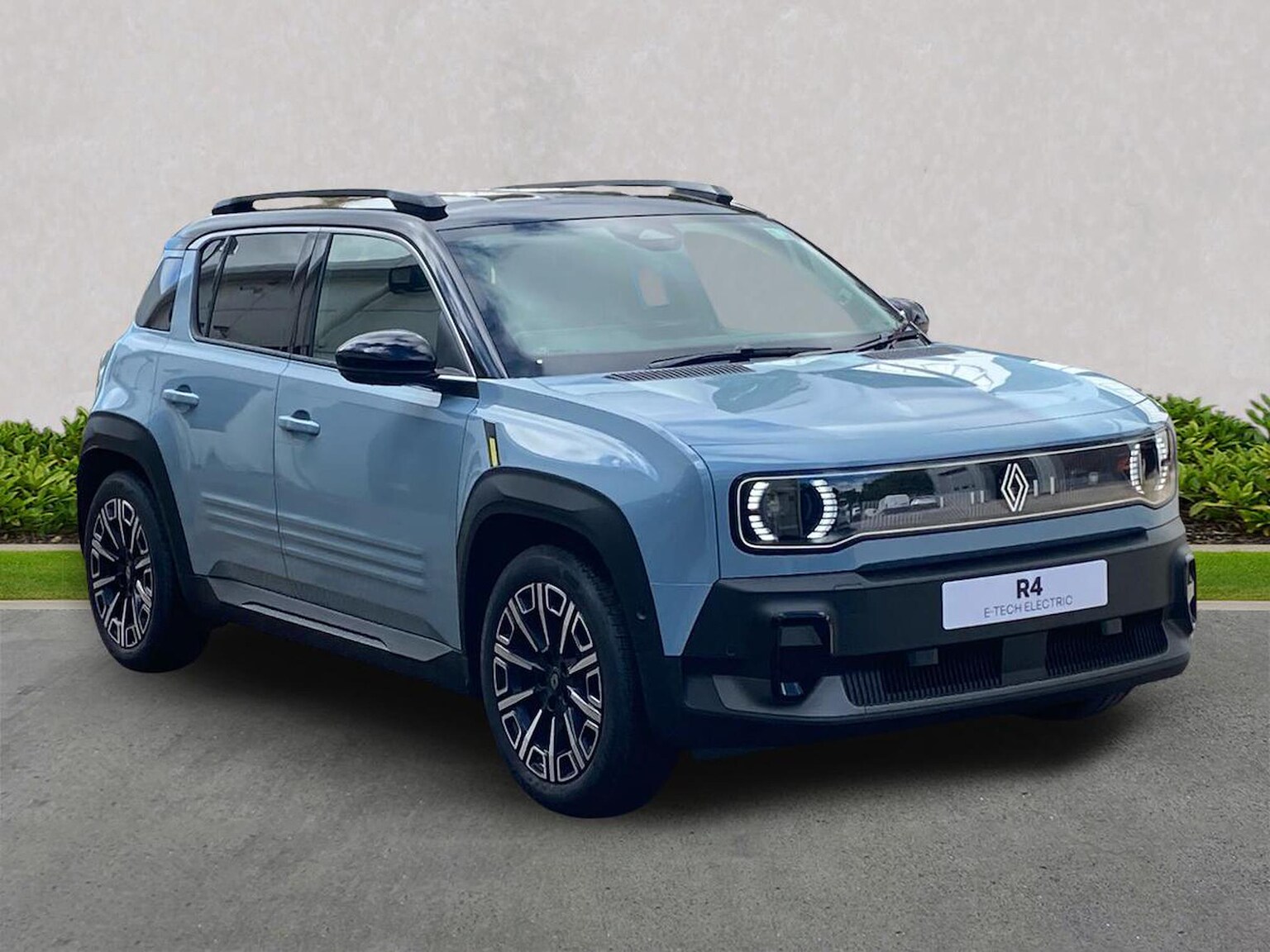 New In Stock RENAULT 4 110Kw Iconic 52Kwh Comfort Range 5Dr Auto 2025 ...