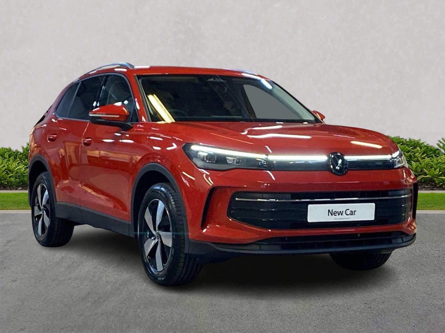 New In Stock VOLKSWAGEN TIGUAN 1.5 Tsi Ehybrid Match 5Dr Dsg 2025 | Lookers Volkswagen