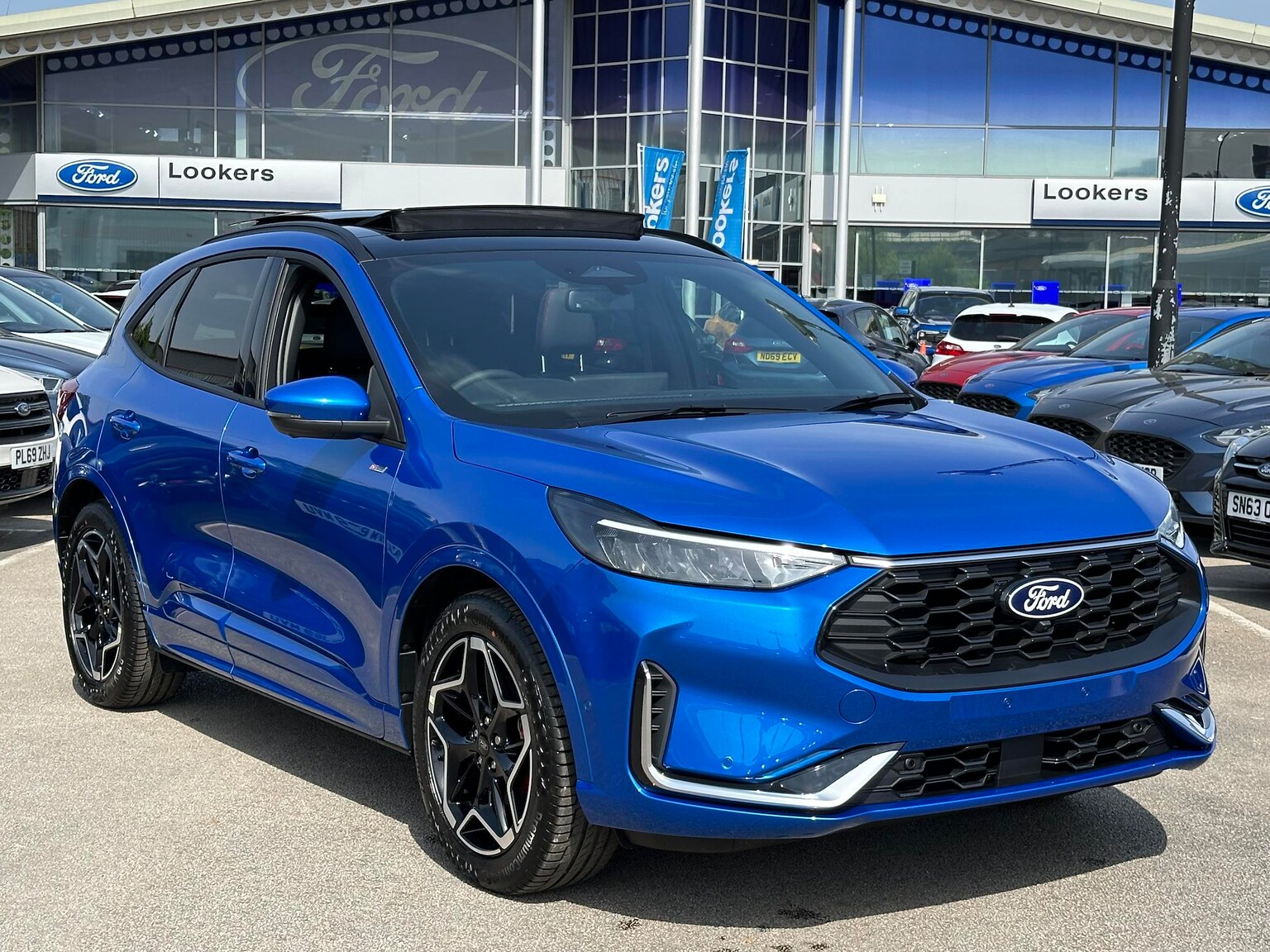 New In Stock FORD KUGA 2.5 Phev St-Line X 5Dr Cvt 2026 | Lookers Volkswagen