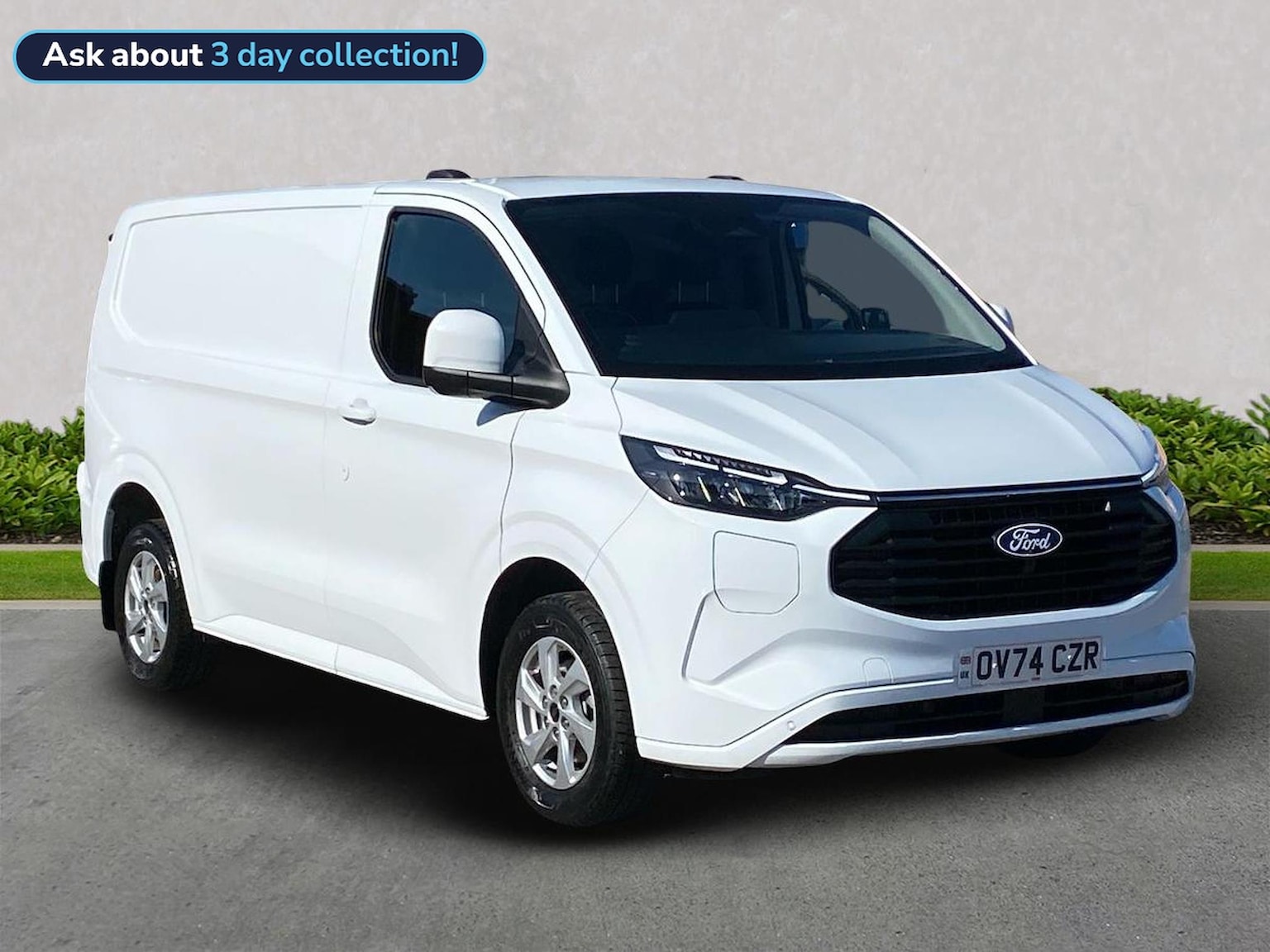 Used FORD TRANSIT CUSTOM 2.5 Phev 232Ps H1 Van Limited Auto 2024 ...
