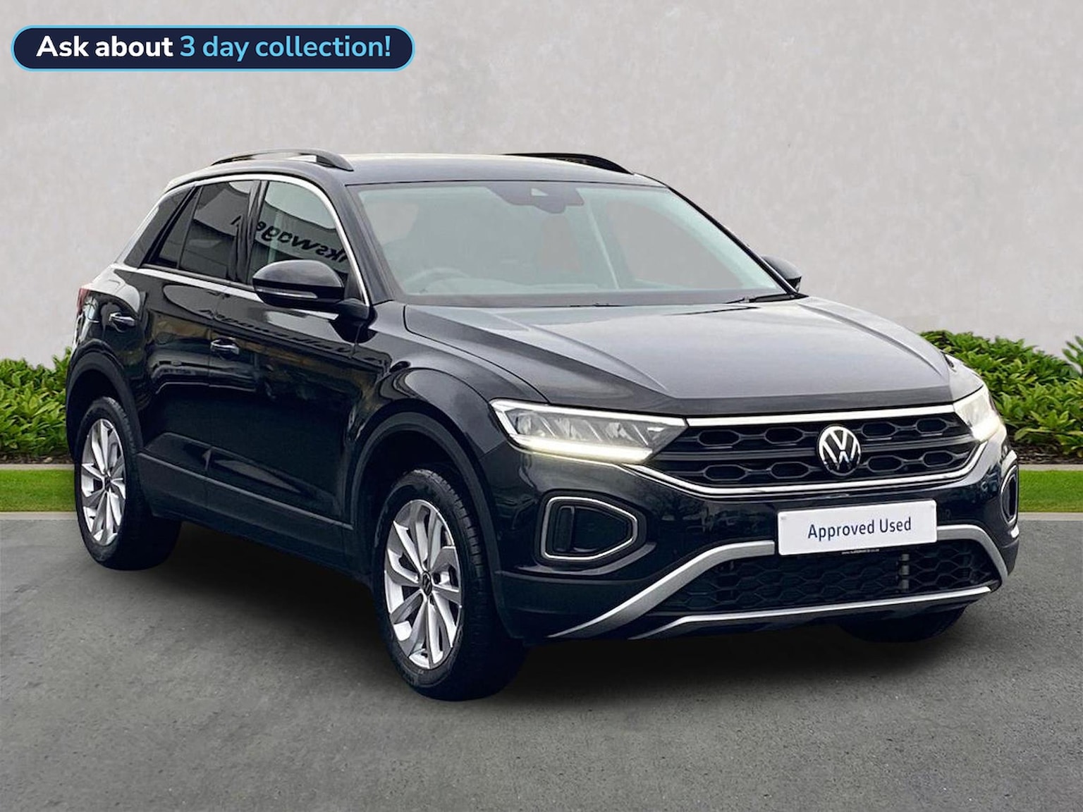 Nearly New VOLKSWAGEN T-ROC 1.5 Tsi Match 5Dr Dsg 2025 | Lookers Volkswagen